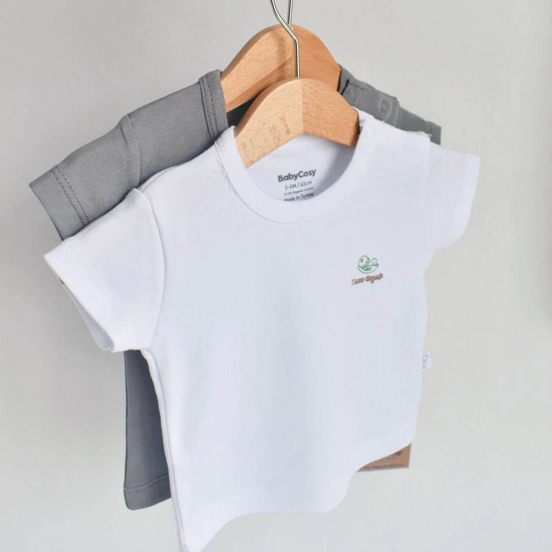Clothes – Too Twee